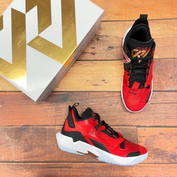 Jordan | Shoes | Jordan Mens Why Not Zero4 University Red Basketball ...